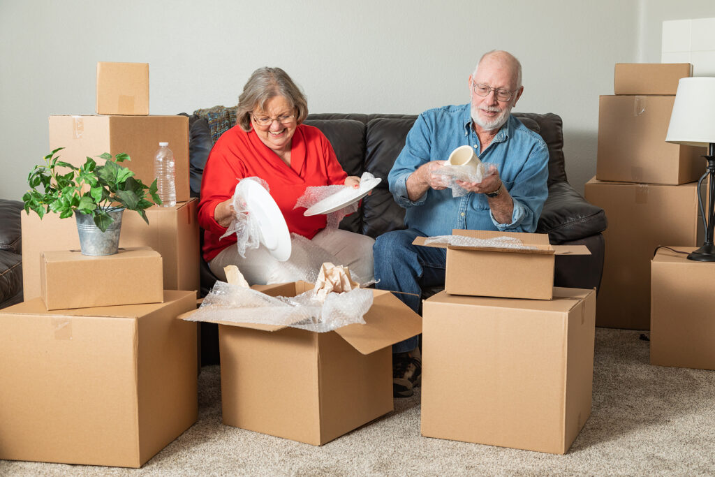 Smooth Transitions: A Guide to Assisting Elderly Loved Ones in Moving ...